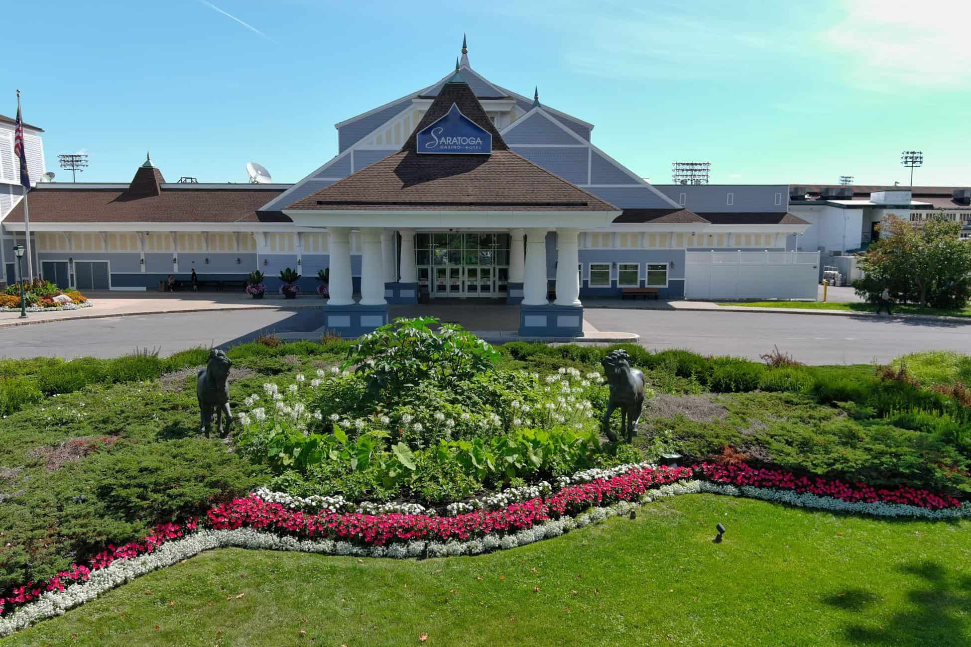 Amwager Race Track | Saratoga Race Track | AmWager | Online Horse Betting